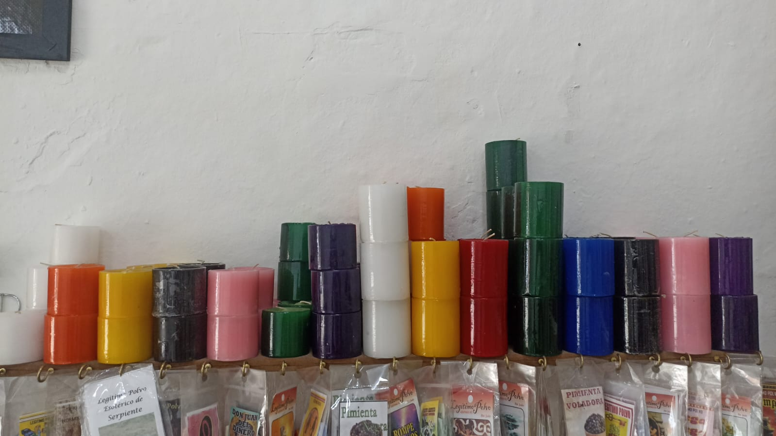 Velas y Velones – Botánica Oshun Chango